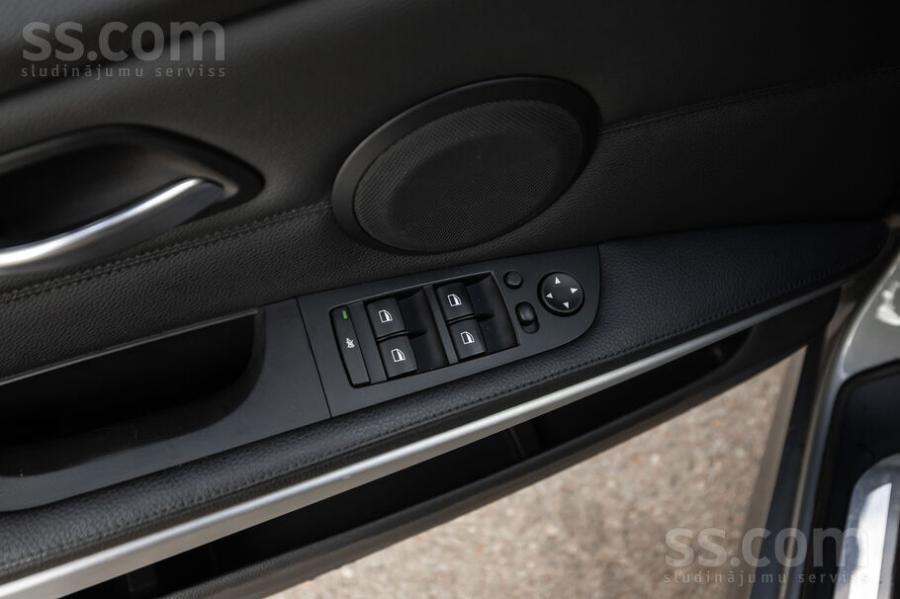 Pelēks BMW 320 2011 Tukums, ar dzinēja tilpumu 2.00 L un nobraukumu 258 tūkst. km par 6995 €, foto 23 vietnē AUTOMOTO.COM.LV