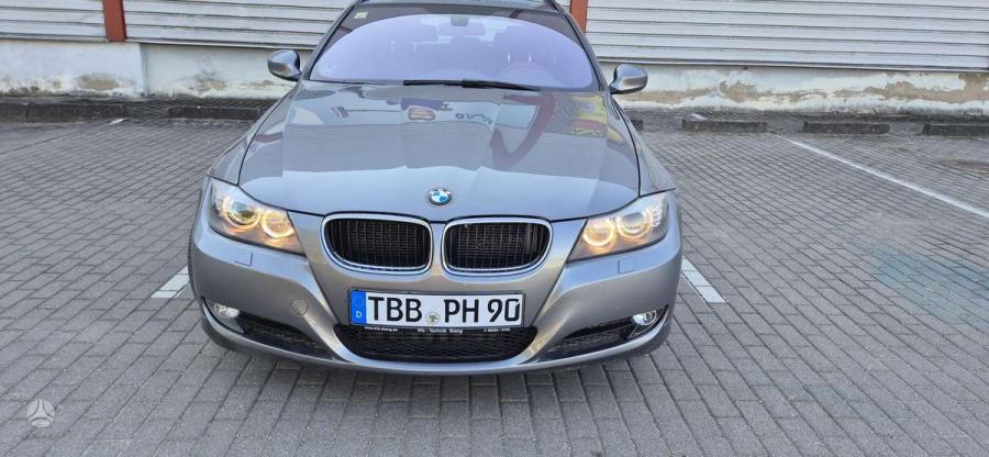 Grey BMW 320 2011 in Kupiskis, with an engine capacity of 2.00 L and mileage of 244 thousand km for 4600 €, photo 3 on AUTOMOTO.COM.LV