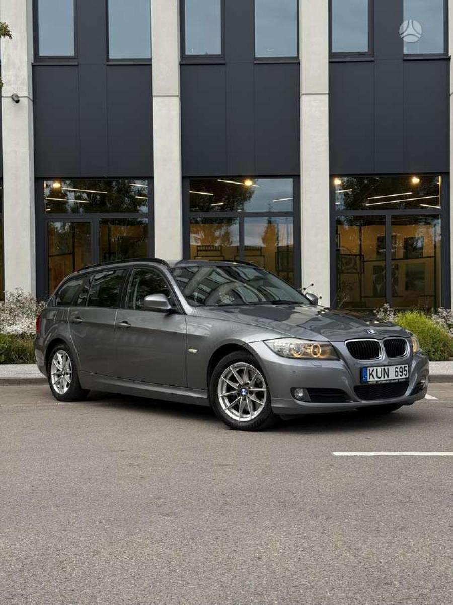 Grey BMW 320 2011 in Vilnius, with an engine capacity of 2.00 L and mileage of 447 thousand km for 2800 €, photo 1 on AUTOMOTO.COM.LV