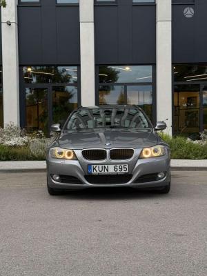 Grey BMW 320 2011 in Vilnius, with an engine capacity of 2.00 L and mileage of 447 thousand km for 2800 €, photo 3 on AUTOMOTO.COM.LV