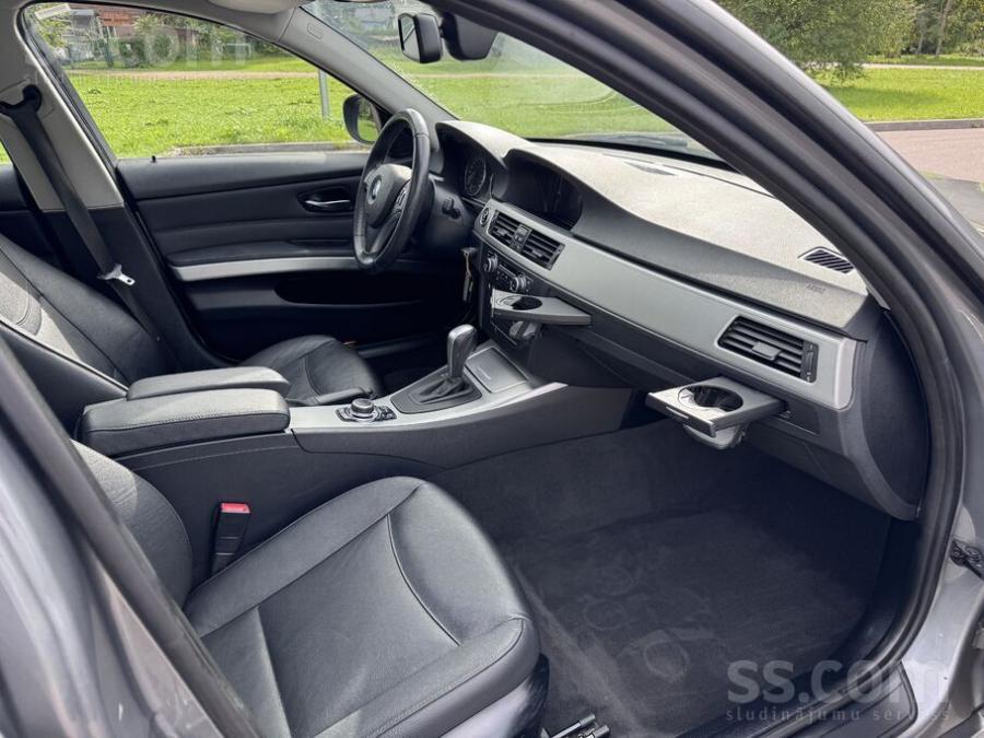 Grey BMW 320 2011 in Riga, with an engine capacity of 2.00 L and mileage of 0 thousand km for 4650 €, photo 16 on AUTOMOTO.COM.LV