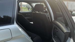 Pelēks BMW 320 2011 Viļņa, ar dzinēja tilpumu 2.00 L un nobraukumu 266 tūkst. km par 3200 €, foto 10 vietnē AUTOMOTO.COM.LV