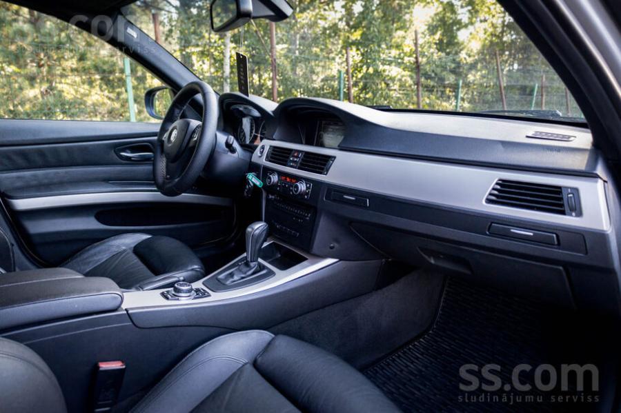 Pelēks BMW 320 2011 Rīga, ar dzinēja tilpumu 2.00 L un nobraukumu 311 tūkst. km par 5490 €, foto 10 vietnē AUTOMOTO.COM.LV