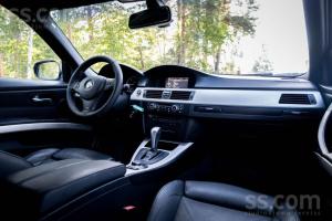 Pelēks BMW 320 2011 Rīga, ar dzinēja tilpumu 2.00 L un nobraukumu 311 tūkst. km par 5490 €, foto 11 vietnē AUTOMOTO.COM.LV