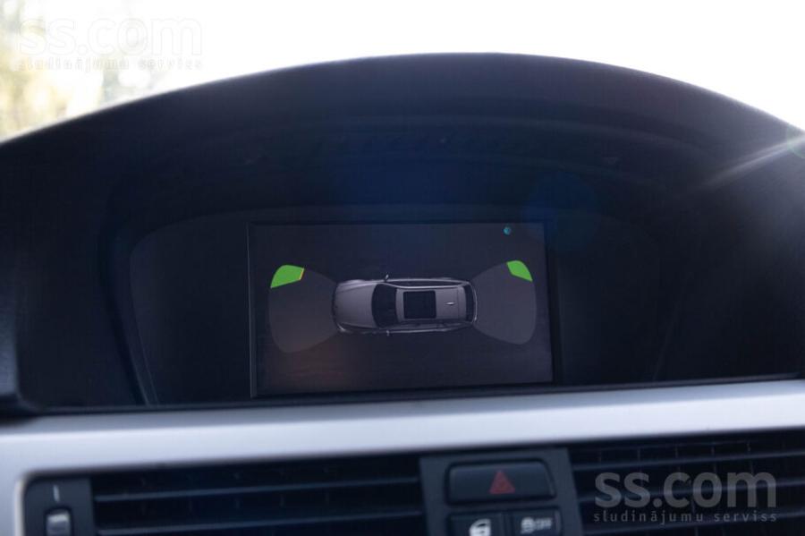 Pelēks BMW 320 2011 Rīga, ar dzinēja tilpumu 2.00 L un nobraukumu 311 tūkst. km par 5490 €, foto 17 vietnē AUTOMOTO.COM.LV