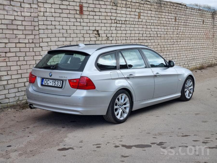 Grey BMW 320 2012 in Liepaja, with an engine capacity of 2.00 L and mileage of 336 thousand km for 3695 €, photo 4 on AUTOMOTO.COM.LV