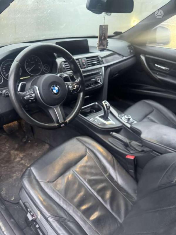 Pelēks BMW 320 2012 Marijampole, ar dzinēja tilpumu 2.00 L un nobraukumu 300 tūkst. km par 4600 €, foto 3 vietnē AUTOMOTO.COM.LV