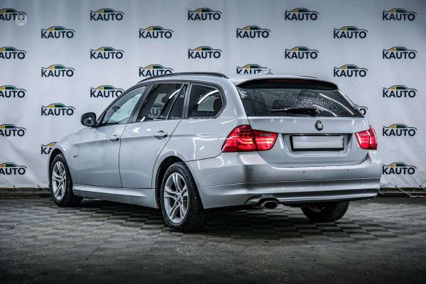 Pelēks BMW 320 2012 Kauņa, ar dzinēja tilpumu 2.00 L un nobraukumu 295 tūkst. km par 5990 €, foto 4 vietnē AUTOMOTO.COM.LV