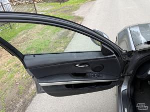 Pelēks BMW 320 2012 Marijampole, ar dzinēja tilpumu 2.00 L un nobraukumu 243 tūkst. km par 3150 €, foto 12 vietnē AUTOMOTO.COM.LV