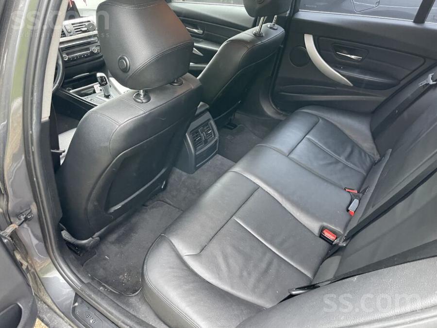 Grey BMW 320 2012 in Riga, with an engine capacity of 2.00 L and mileage of 269 thousand km for 6000 €, photo 8 on AUTOMOTO.COM.LV