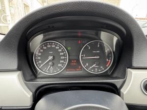 Pelēks BMW 320 2012 Rīga, ar dzinēja tilpumu 2.00 L un nobraukumu 283 tūkst. km par 5650 €, foto 14 vietnē AUTOMOTO.COM.LV