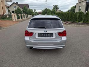 Grey BMW 320 2012 in Raseiniai, with an engine capacity of 2.00 L and mileage of 249 thousand km for 4600 €, photo 7 on AUTOMOTO.COM.LV