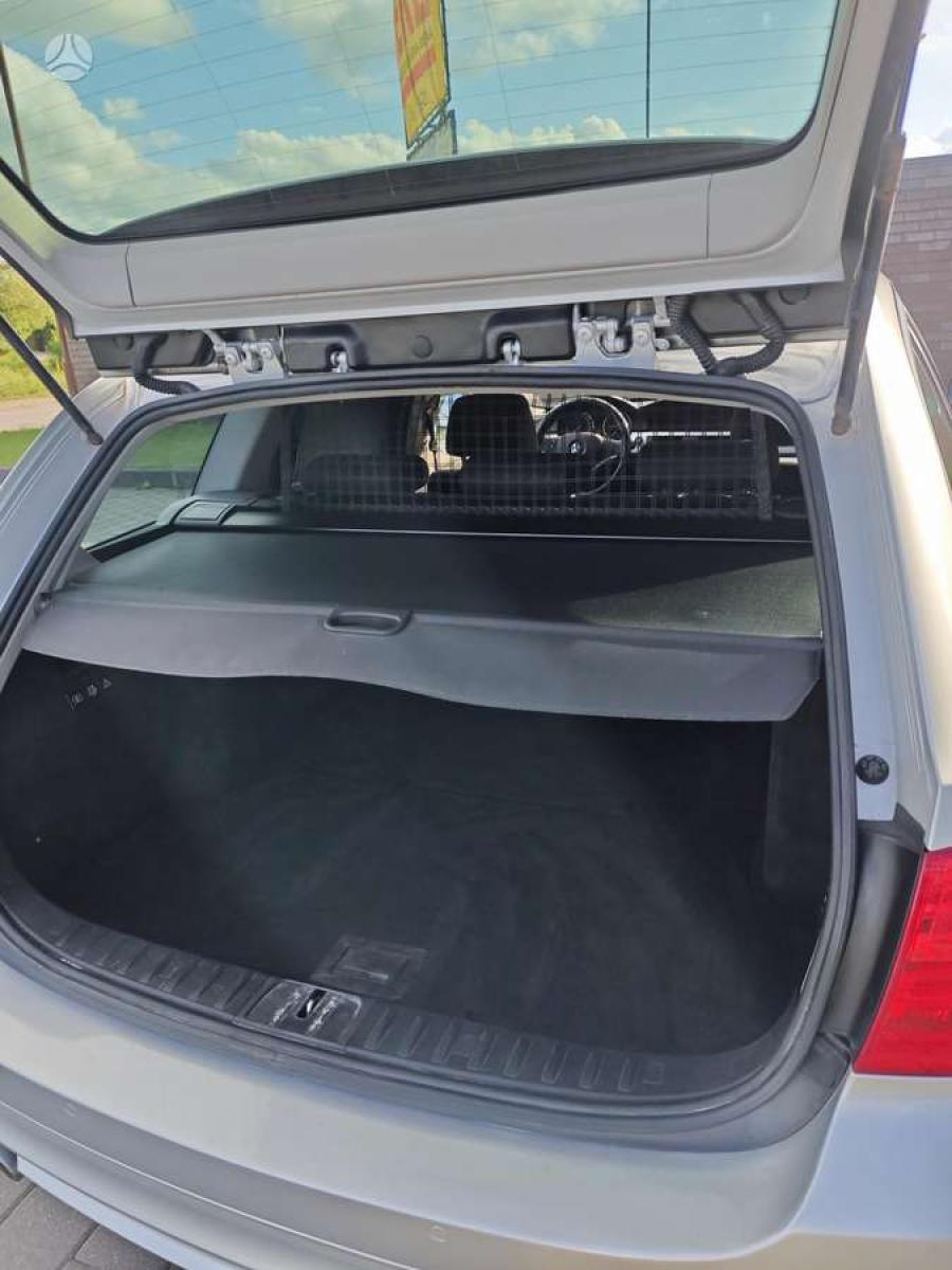 Grey BMW 320 2012 in Marijampole, with an engine capacity of 2.00 L and mileage of 270 thousand km for 5100 €, photo 11 on AUTOMOTO.COM.LV