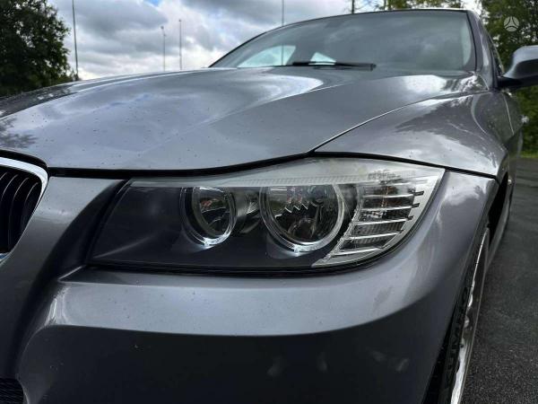 Pelēks BMW 320 2012 Viļņa, ar dzinēja tilpumu 2.00 L un nobraukumu 284 tūkst. km par 4200 €, foto 9 vietnē AUTOMOTO.COM.LV