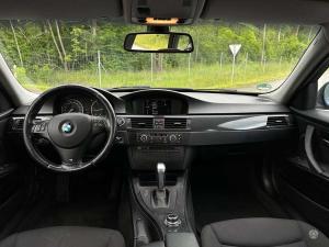 Grey BMW 320 2012 in Vilnius, with an engine capacity of 2.00 L and mileage of 284 thousand km for 4200 €, photo 11 on AUTOMOTO.COM.LV