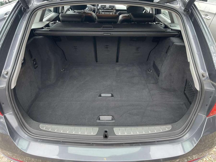 Grey BMW 320 2012 in Kaunas, with an engine capacity of 1.98 L and mileage of 260 thousand km for 6350 €, photo 22 on AUTOMOTO.COM.LV
