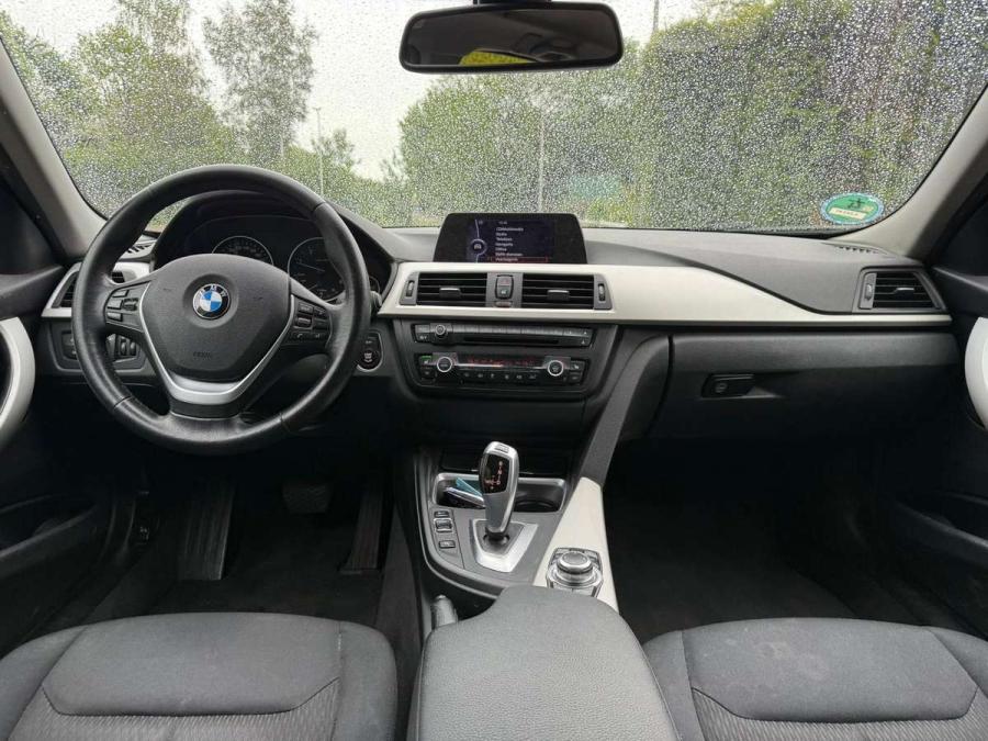 Grey BMW 320 2012 in Kaunas, with an engine capacity of 2.00 L and mileage of 265 thousand km for 5150 €, photo 15 on AUTOMOTO.COM.LV