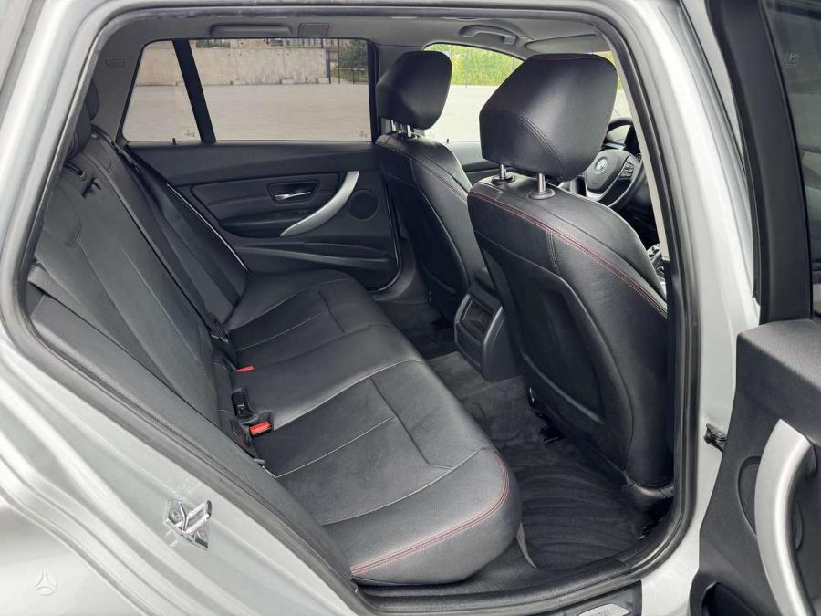 Grey BMW 320 2012 in Telschi, with an engine capacity of 2.00 L and mileage of 235 thousand km for 8700 €, photo 25 on AUTOMOTO.COM.LV