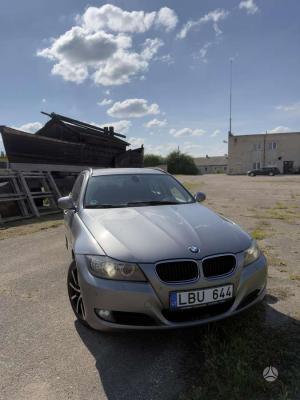 Pelēks BMW 320 2012 Kėdainiai, ar dzinēja tilpumu 2.00 L un nobraukumu 282 tūkst. km par 5100 €, foto 1 vietnē AUTOMOTO.COM.LV