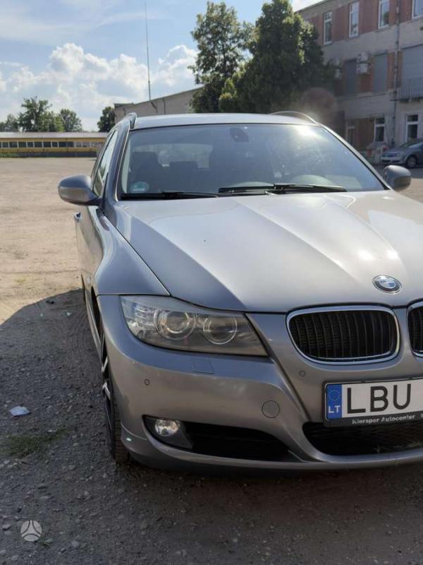 Pelēks BMW 320 2012 Kėdainiai, ar dzinēja tilpumu 2.00 L un nobraukumu 282 tūkst. km par 5100 €, foto 6 vietnē AUTOMOTO.COM.LV