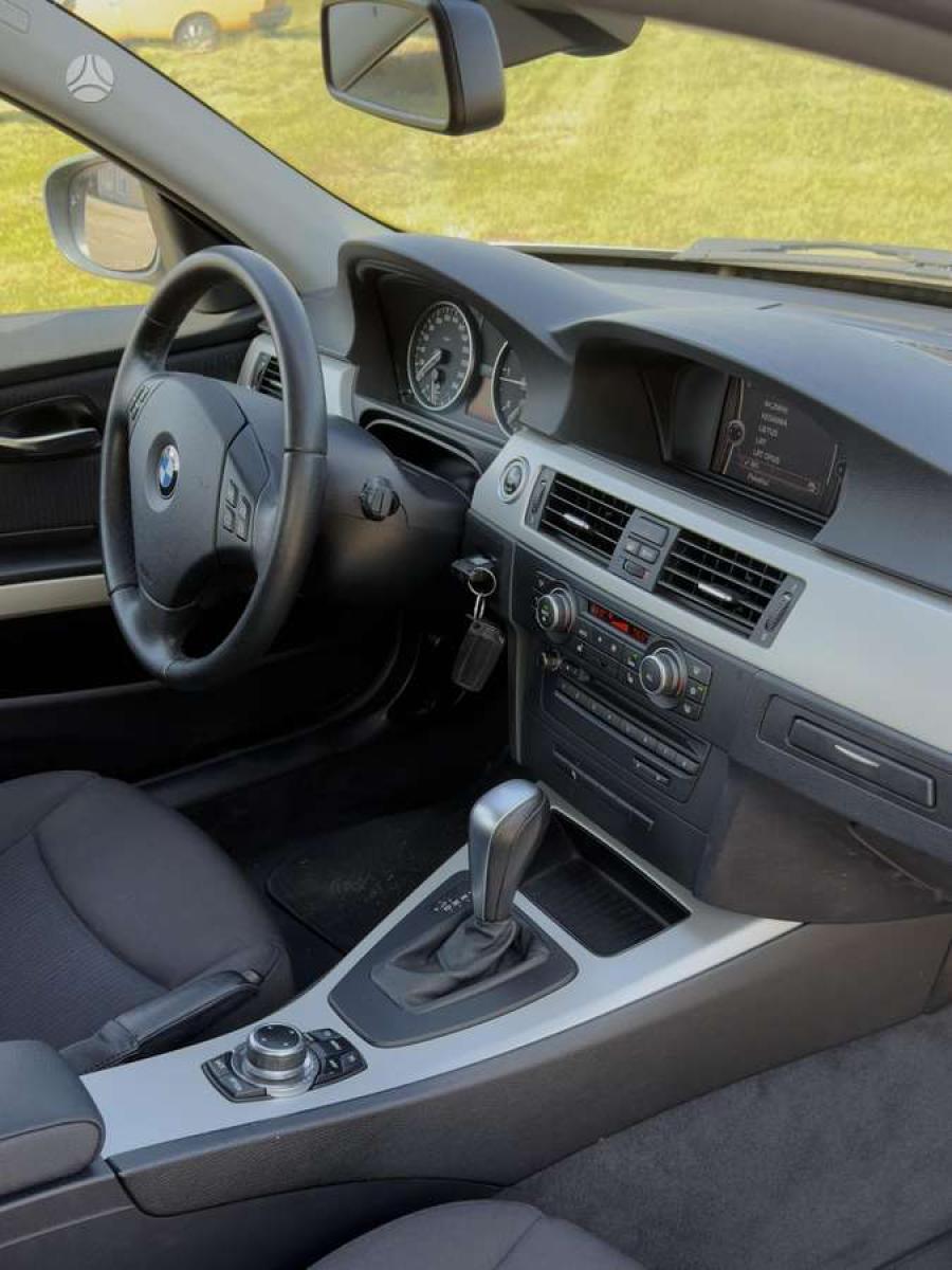 Pelēks BMW 320 2012 Kėdainiai, ar dzinēja tilpumu 2.00 L un nobraukumu 282 tūkst. km par 5100 €, foto 13 vietnē AUTOMOTO.COM.LV