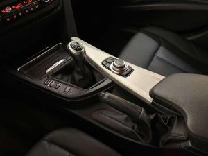 Grey BMW 320 2012 in Marijampole, with an engine capacity of 2.00 L and mileage of 287 thousand km for 7999 €, photo 11 on AUTOMOTO.COM.LV