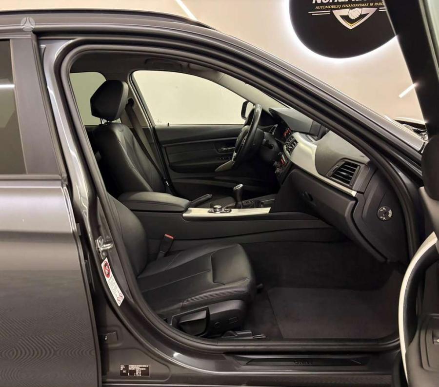 Grey BMW 320 2012 in Marijampole, with an engine capacity of 2.00 L and mileage of 287 thousand km for 7999 €, photo 12 on AUTOMOTO.COM.LV