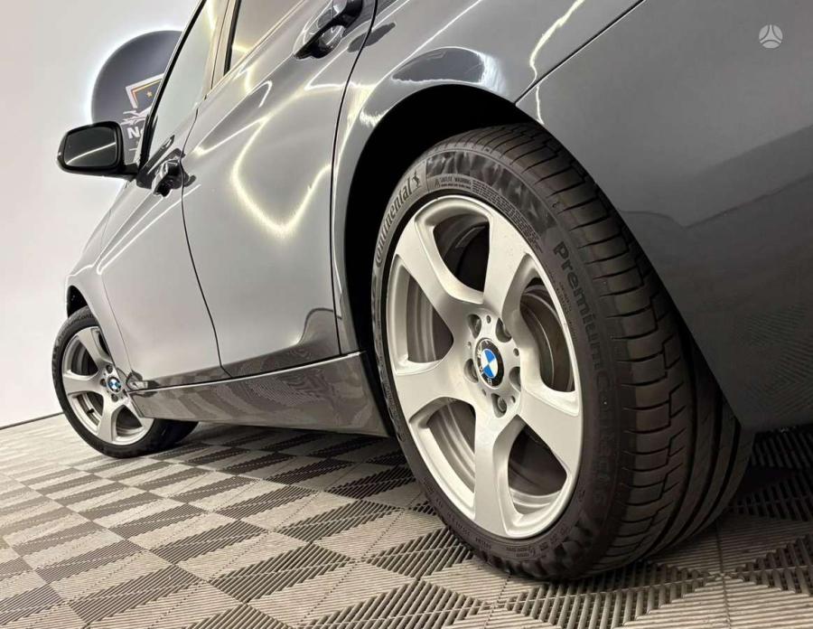 Grey BMW 320 2012 in Marijampole, with an engine capacity of 2.00 L and mileage of 287 thousand km for 7999 €, photo 24 on AUTOMOTO.COM.LV
