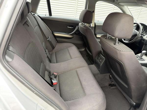 Grey BMW 320 2012 in Panevezys, with an engine capacity of 2.00 L and mileage of 341 thousand km for 4200 €, photo 7 on AUTOMOTO.COM.LV