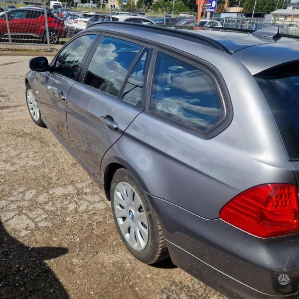 Grey BMW 320 2012 in Utena, with an engine capacity of 2.00 L and mileage of 240 thousand km for 4750 €, photo 6 on AUTOMOTO.COM.LV