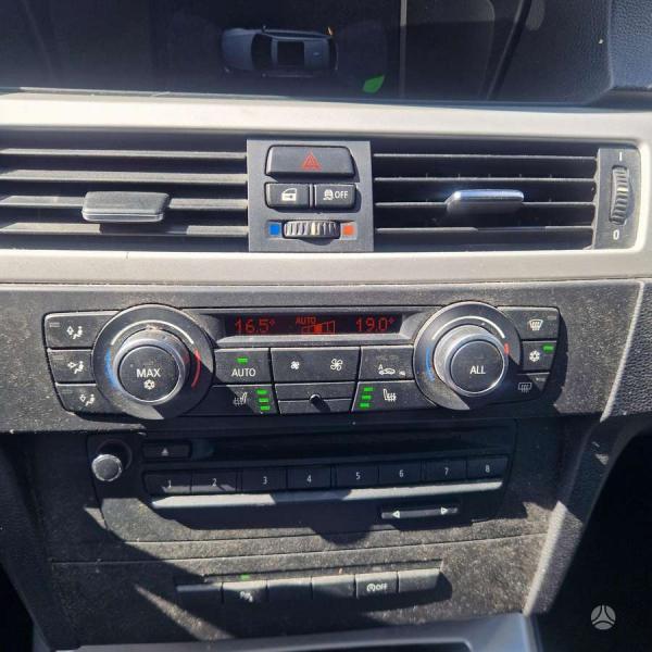 Grey BMW 320 2012 in Utena, with an engine capacity of 2.00 L and mileage of 240 thousand km for 4750 €, photo 10 on AUTOMOTO.COM.LV