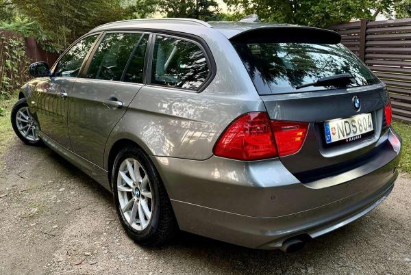 BMW 320 2012 Kauņa vietnē Pelēks BMW 320 2012 Kauņa, ar dzinēja tilpumu 0.00 L un nobraukumu 318 tūkst. km par 3950 €, foto 4 vietnē AUTOMOTO.COM.LV