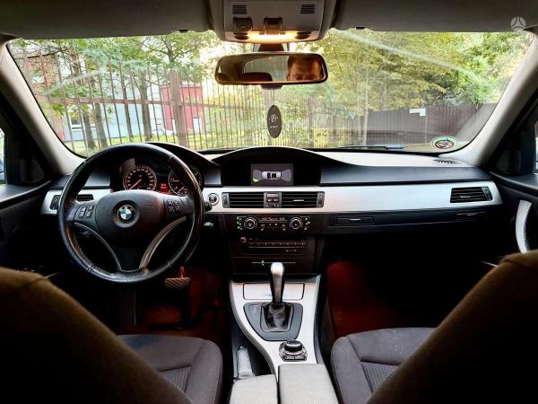 BMW 320 2012 Kauņa vietnē Pelēks BMW 320 2012 Kauņa, ar dzinēja tilpumu 0.00 L un nobraukumu 318 tūkst. km par 3950 €, foto 7 vietnē AUTOMOTO.COM.LV