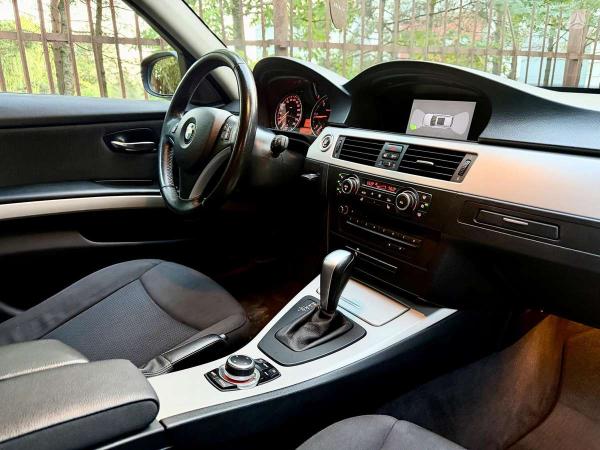 BMW 320 2012 Kauņa vietnē Pelēks BMW 320 2012 Kauņa, ar dzinēja tilpumu 0.00 L un nobraukumu 318 tūkst. km par 3950 €, foto 10 vietnē AUTOMOTO.COM.LV