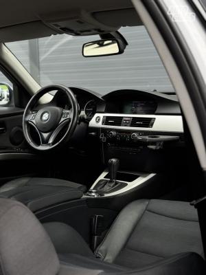 Grey BMW 320 2012 in Klaipeda, with an engine capacity of 2.00 L and mileage of 343 thousand km for 4250 €, photo 10 on AUTOMOTO.COM.LV