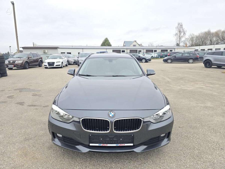 Pelēks BMW 320 2013 Utena, ar dzinēja tilpumu 2.00 L un nobraukumu 291 tūkst. km par 6350 €, foto 3 vietnē AUTOMOTO.COM.LV