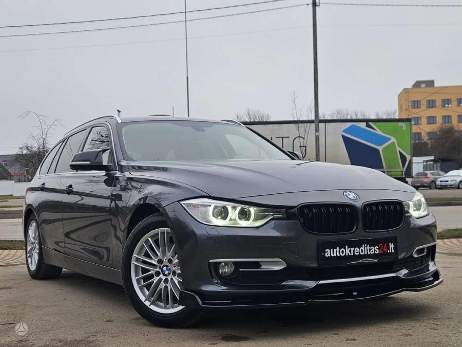 Grey BMW 320 2013 in Siauliai, with an engine capacity of 2.00 L and mileage of 278 thousand km for 7950 €, photo 3 on AUTOMOTO.COM.LV