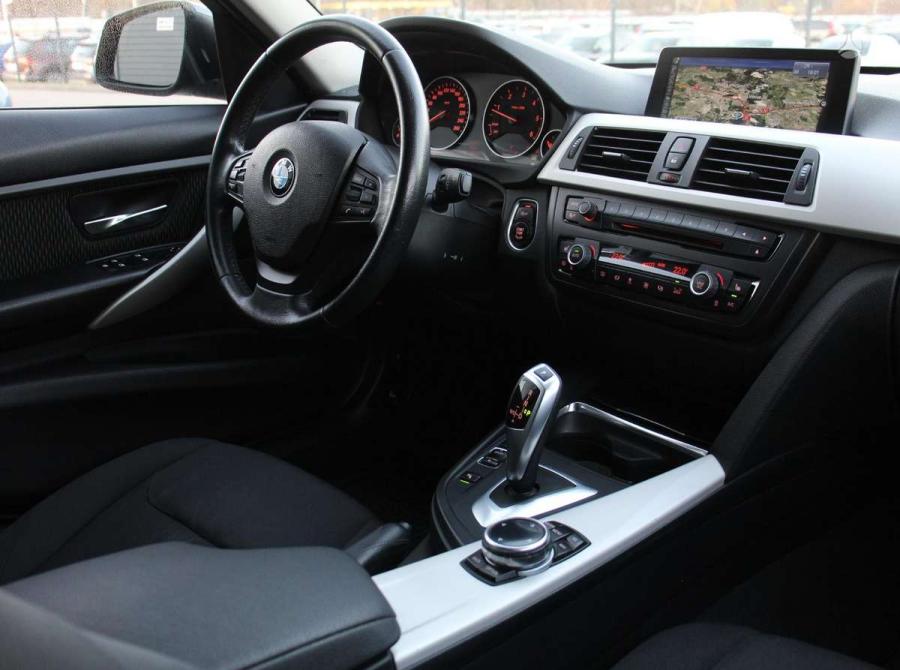 Pelēks BMW 320 2013 Viļņa, ar dzinēja tilpumu 2.00 L un nobraukumu 343 tūkst. km par 7200 €, foto 10 vietnē AUTOMOTO.COM.LV