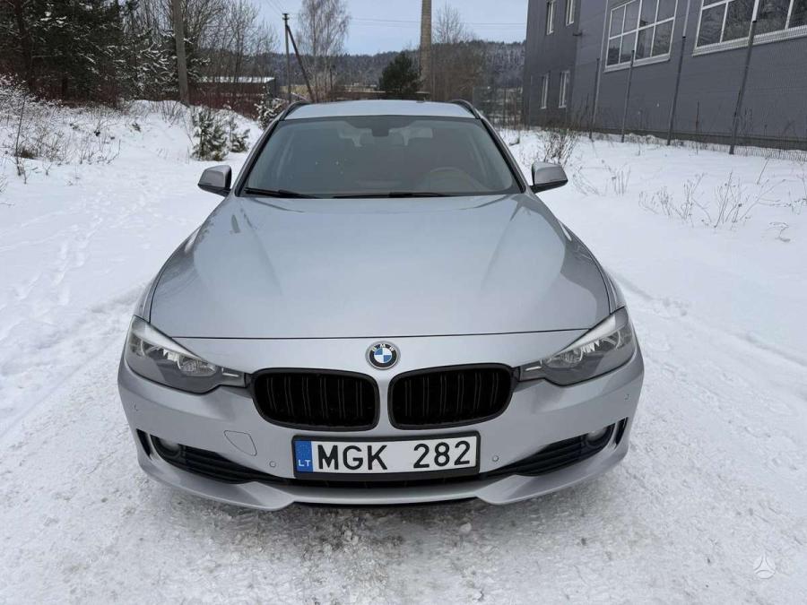 Grey BMW 320 2013 in Vilnius, with an engine capacity of 2.00 L and mileage of 334 thousand km for 6400 €, photo 2 on AUTOMOTO.COM.LV
