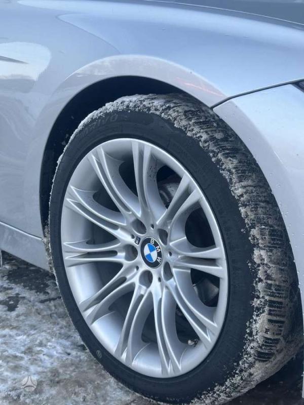 Pelēks BMW 320 2013 Klaipėda, ar dzinēja tilpumu 2.00 L un nobraukumu 251 tūkst. km par 8000 €, foto 4 vietnē AUTOMOTO.COM.LV