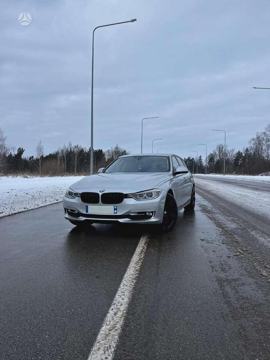 Grey BMW 320 2013 in Siauliai, with an engine capacity of 2.00 L and mileage of 171 thousand km for 10999 €, photo 1 on AUTOMOTO.COM.LV