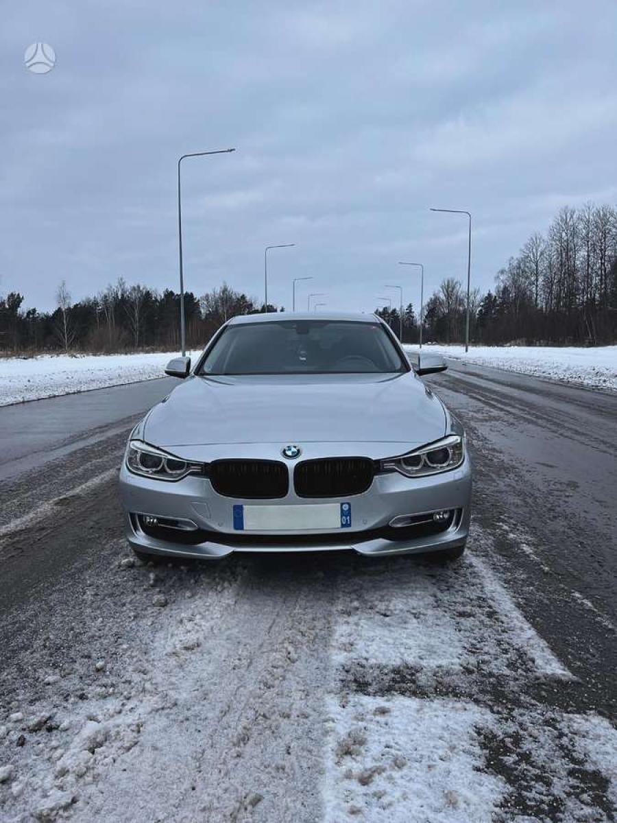 Grey BMW 320 2013 in Siauliai, with an engine capacity of 2.00 L and mileage of 171 thousand km for 10999 €, photo 17 on AUTOMOTO.COM.LV