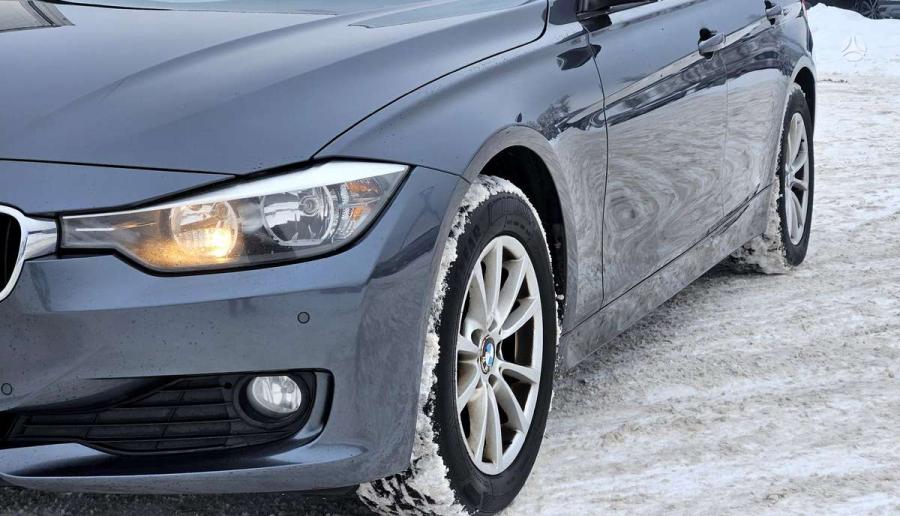 Grey BMW 320 2013 in Taurage, with an engine capacity of 2.00 L and mileage of 270 thousand km for 6200 €, photo 2 on AUTOMOTO.COM.LV