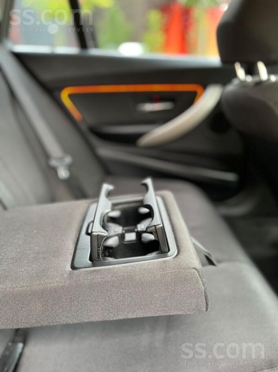 Grey BMW 320 2013 in Riga, with an engine capacity of 2.00 L and mileage of 364 thousand km for 6900 €, photo 13 on AUTOMOTO.COM.LV