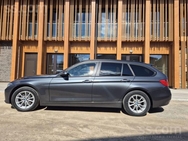 Pelēks BMW 320 2013 Jelgava, ar dzinēja tilpumu 2.00 L un nobraukumu 232 tūkst. km par 9000 €, foto 2 vietnē AUTOMOTO.COM.LV