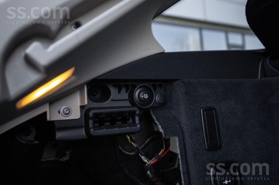 Pelēks BMW 320 2013 Tukums, ar dzinēja tilpumu 2.00 L un nobraukumu 0 tūkst. km par 7100 €, foto 32 vietnē AUTOMOTO.COM.LV