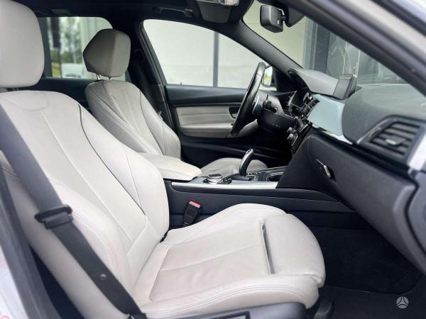 Pelēks BMW 320 2013 Viļņa, ar dzinēja tilpumu 2.00 L un nobraukumu 397 tūkst. km par 7999 €, foto 9 vietnē AUTOMOTO.COM.LV