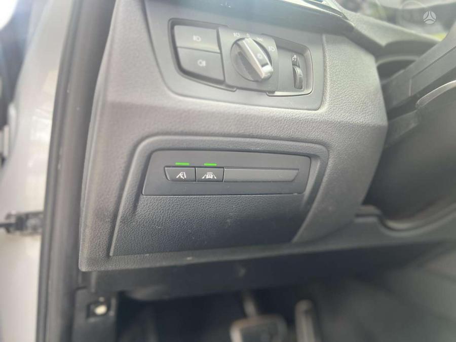 Grey BMW 320 2013 in Vilnius, with an engine capacity of 2.00 L and mileage of 397 thousand km for 7999 €, photo 13 on AUTOMOTO.COM.LV