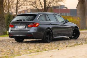 Pelēks BMW 320 2013 Jelgava, ar dzinēja tilpumu 2.00 L un nobraukumu 273 tūkst. km par 9900 €, foto 6 vietnē AUTOMOTO.COM.LV