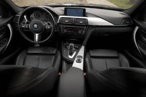 Pelēks BMW 320 2013 Jelgava, ar dzinēja tilpumu 2.00 L un nobraukumu 273 tūkst. km par 9900 €, foto 9 vietnē AUTOMOTO.COM.LV